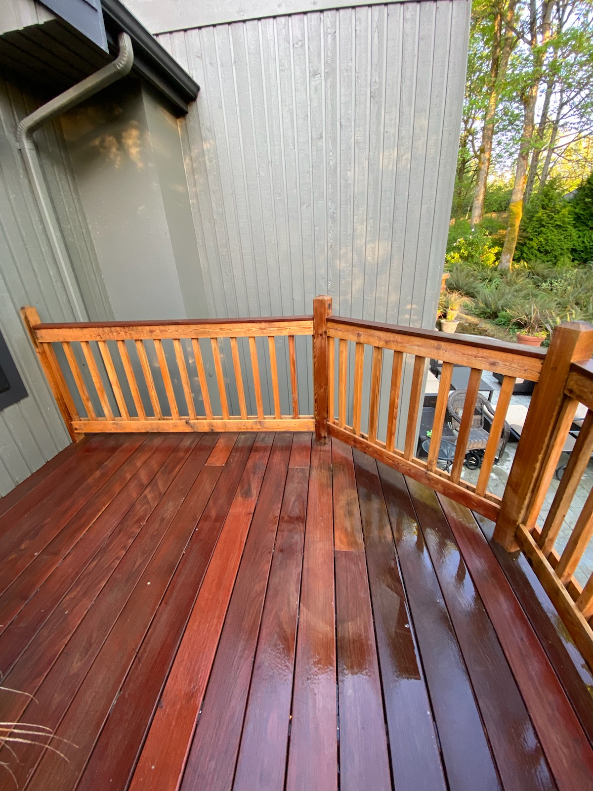 Re-staining the deck from hardwood and Cedar Railings - PaintTwist